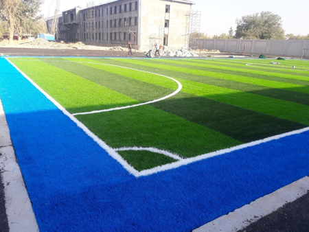 Stadion miniy polya quramiza barcha mahsulotlari ham bor