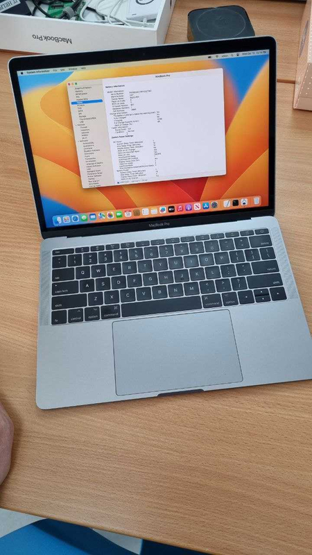 MacBook Pro 13
