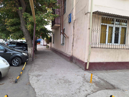 Продам квартиру под офис ( Северный Алмазар ) орр Давр Банк