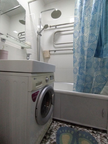 Продаётся 1в2 х переделанная квартира Юнус абад 9