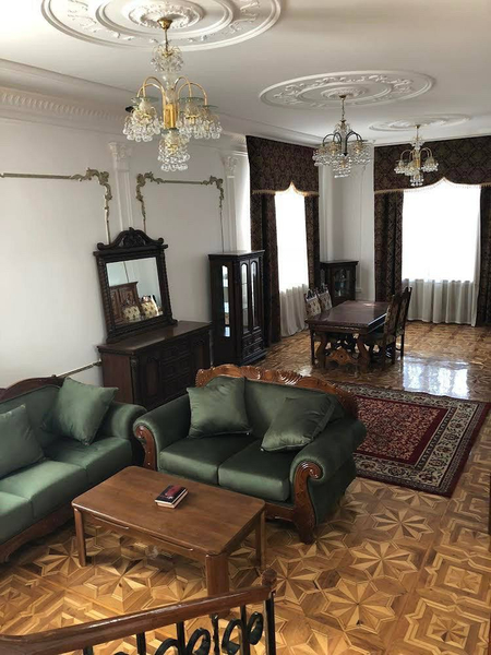 Продается шикарный дом Никитина ул ДОСААФ4,5 соток