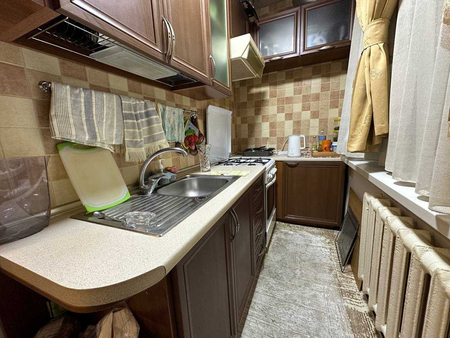СРОЧНО продается 3/3/4 на Ю-А-4 66м2 за 72.000 у.е. (А)
