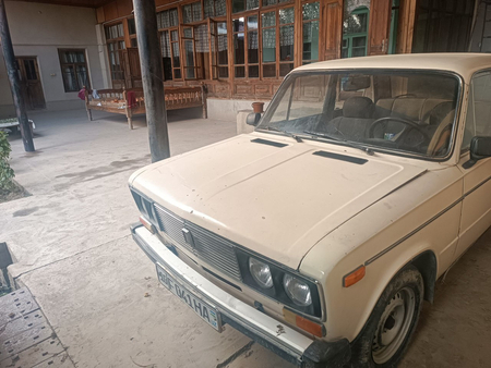 Jiguli 2106 sotiladi