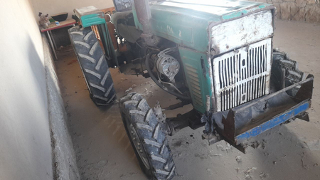 B 304 mini traktor sotiladi