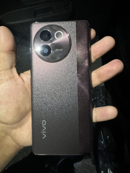 Продаю телефон ViVo 30e