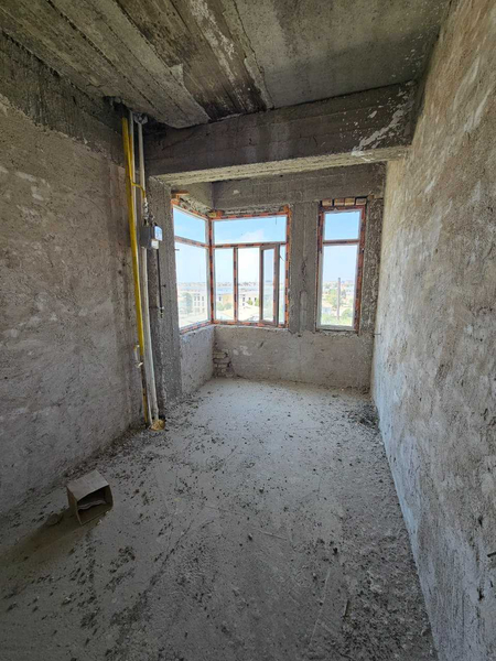2 xonali 65m² 6-qavat uy sotiladi