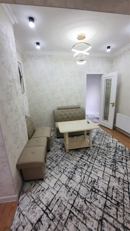 Продается 2 комнатная квартира площадью 56 кв.м. Адрес СамАвто