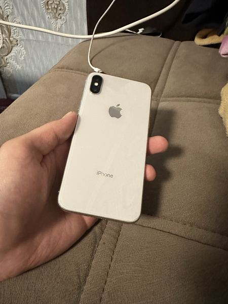 iPhone X 64gb idial