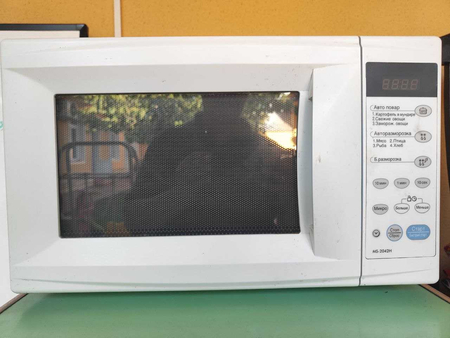 продается микроволновка BEKO