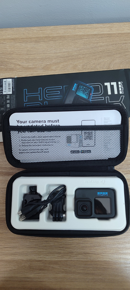 GoPro 11 Hero Black Почти Новый + Оборудование для камеры