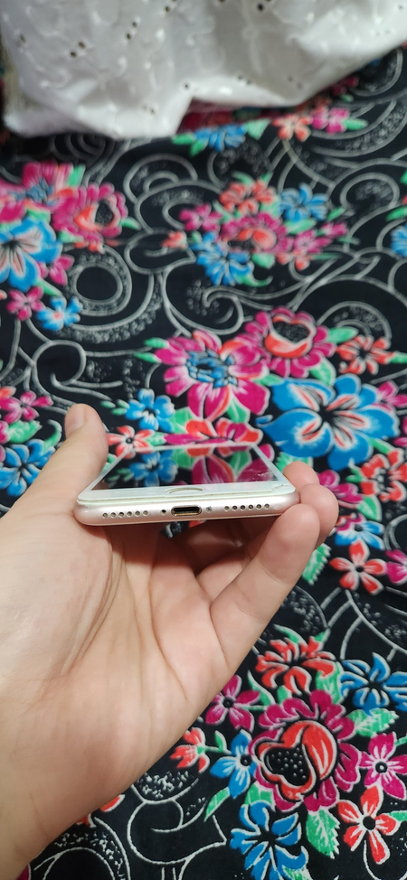 Iphone 7 LL/A rose gold