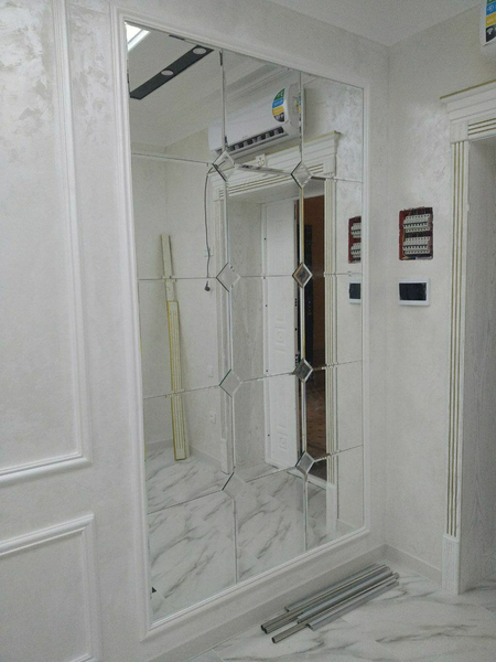 Ромбик зеркола на заказ
