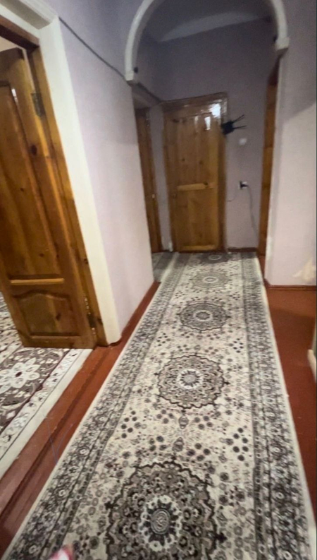 Продаётся на Карасу-6 4ком