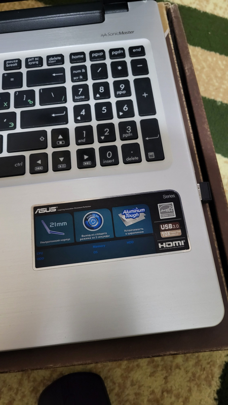 Noutbuk Asus k56cm