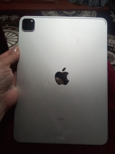 IPad pro 11дюймовый 2го поколения 256гб