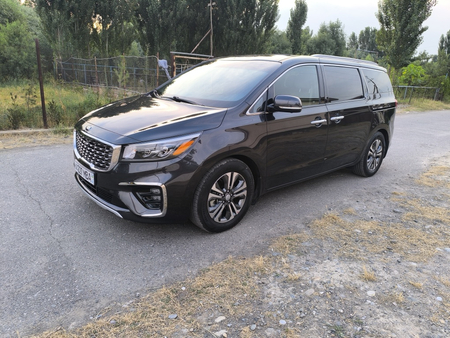 Kia Carnival Sedona