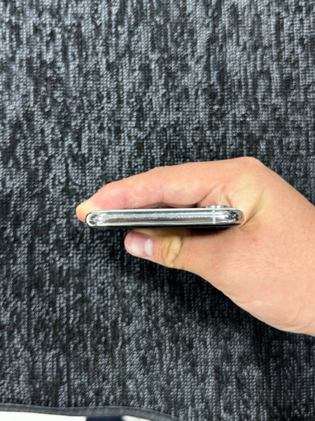 Iphone X sotiladi