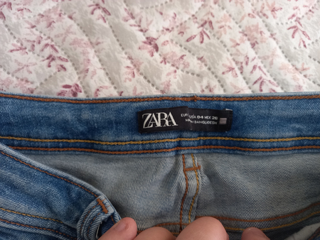 Джинсы Zara в хорошем состоянии