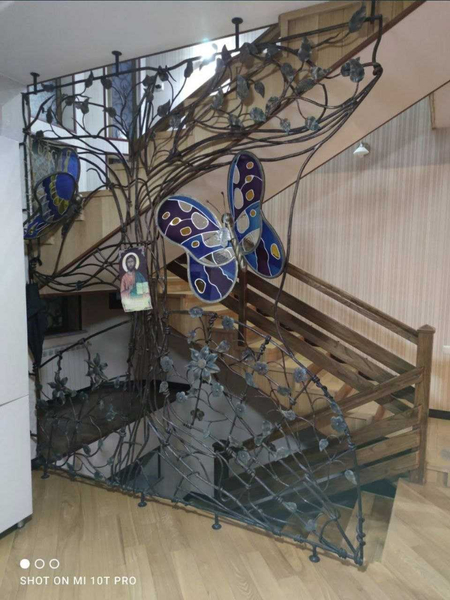 Продаётся Евродом на Кадышева, 4,5-соток (N 8922)