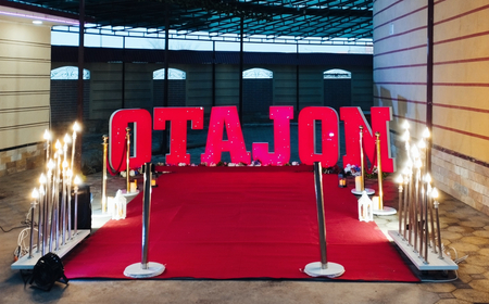Otajon Onajon Tabriklari xizmatingizda Uchquduq