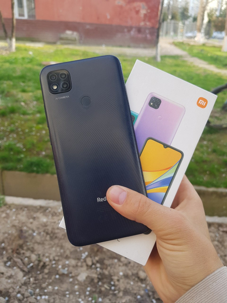 Redmi 9C 4ga 64 xotira dakument karobka radnoy zaryadchik