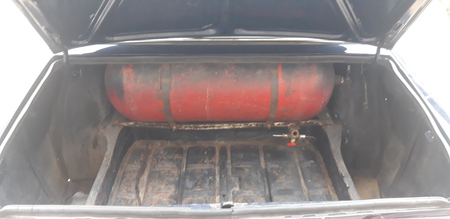 СРОЧНО  Vaz 2103 sotiladi holat zo'r