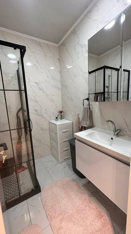 Istanbul City Продается 3 комнатная квартира ремонт Яккасарай