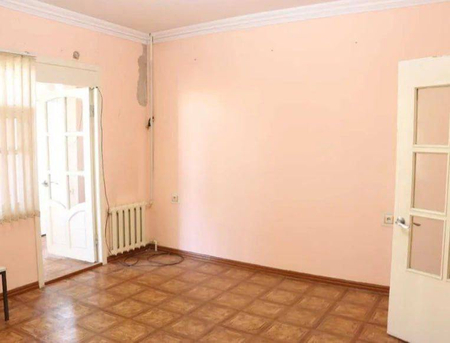 3 комнатная продается на Бобура 72кв.м