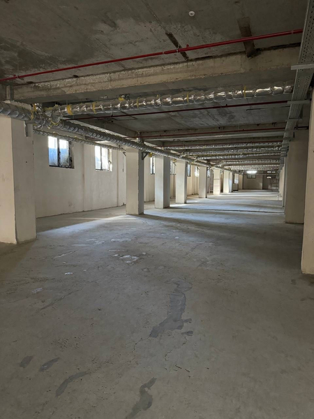 Yakkasaray City Mall sotuvda 3xon korobka Shota Rustaveli (157993)