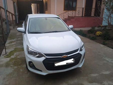 Chevrolet onix sotiladi xolati alo