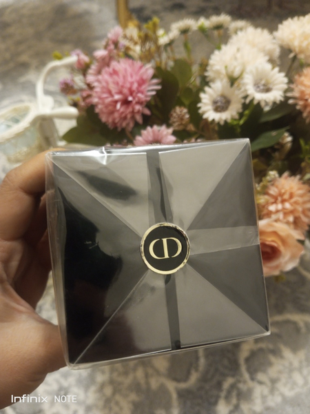 Christian Dior Poison Orginal 100ml  Natural spray made in Fransiya