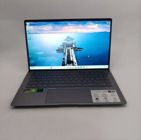 Игровой ноутбук ASUS ZenBook 14