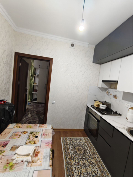 Срочно продаётся 2х комнатная квартира. Сергели. 8-худуд.