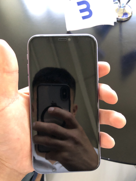 Iphone 11 dakument karopka bor