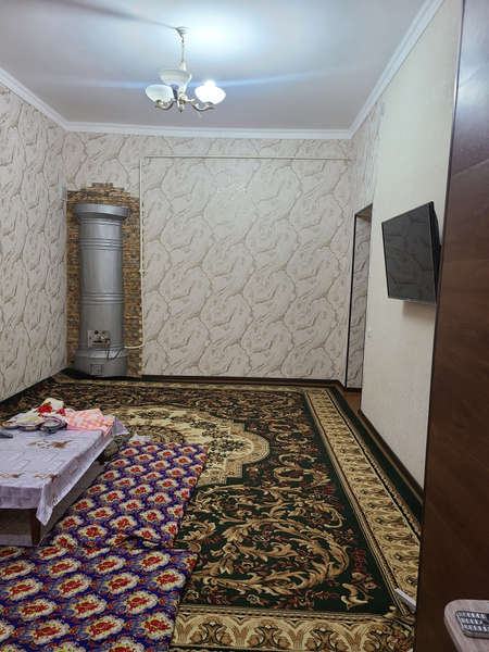 Продается 2ух комнатная кв. в центре