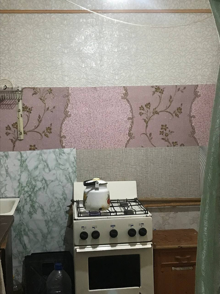 Продаётся 3ком кв на 1этаже 2этажним доме
