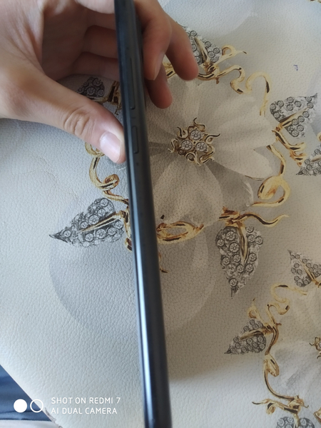 Redmi 10 A sotiladi karopka dakment