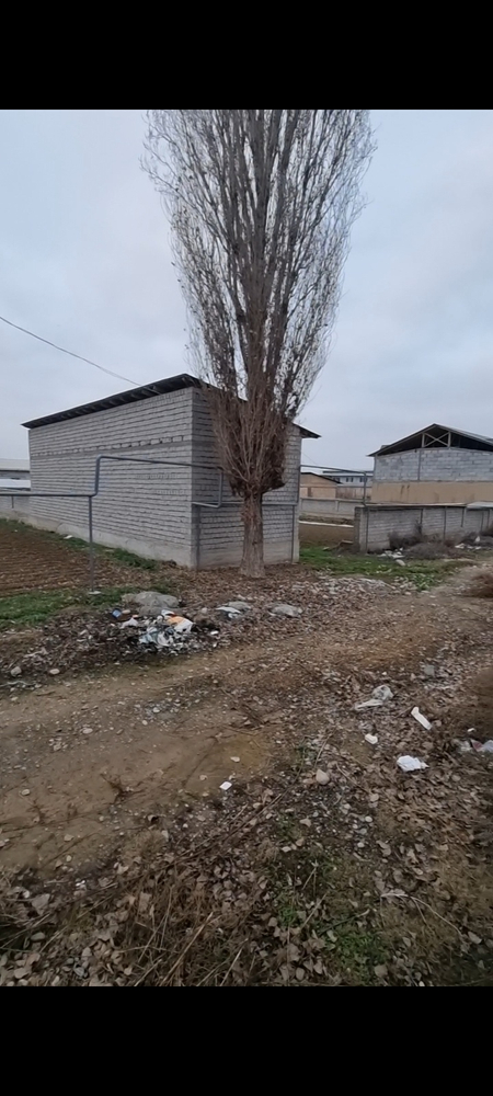 Quruq yer sotiladi 8 sotix