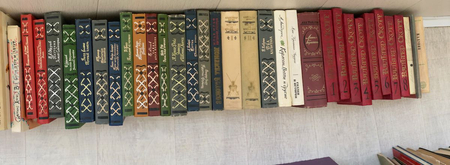 Книги, художественная и специальная литература