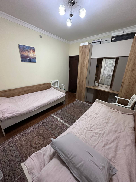 Продаётся на Карасу-1 3ком