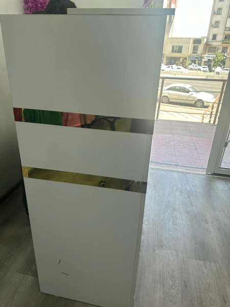 Столь для магазин на касс