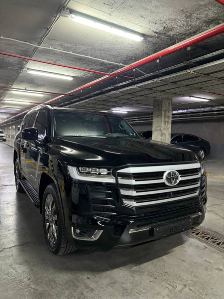 Toyota Land cruiser 300