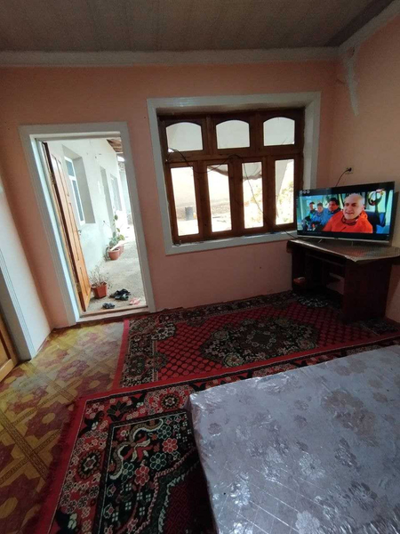 Уй сотилади 12 сотиқли