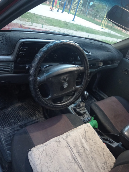 Nexia 1 1998 rangi qizil