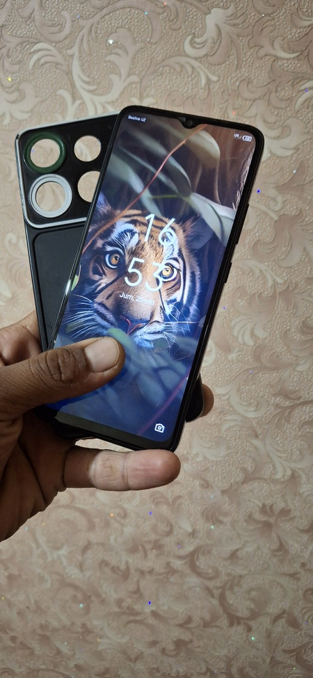 Infinix smart 7 hd