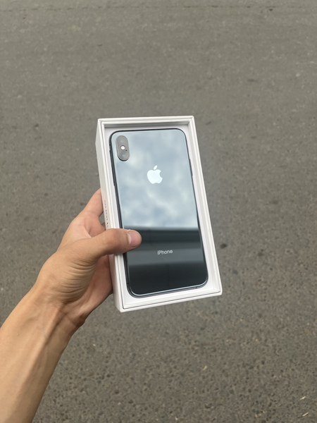 iPhone Xs max 2 ta sim kartali