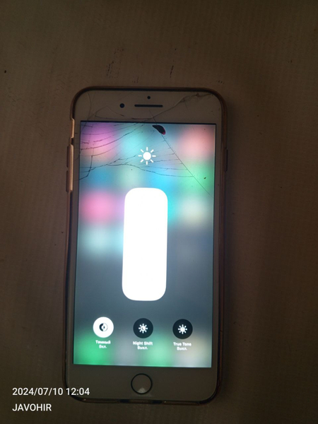 iphone 8 pilus 64 gb