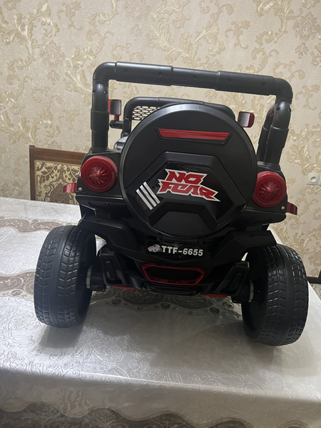 Detskiy moshina babycar xolati yengi umuman xaydalmagan sovgaga kelgan