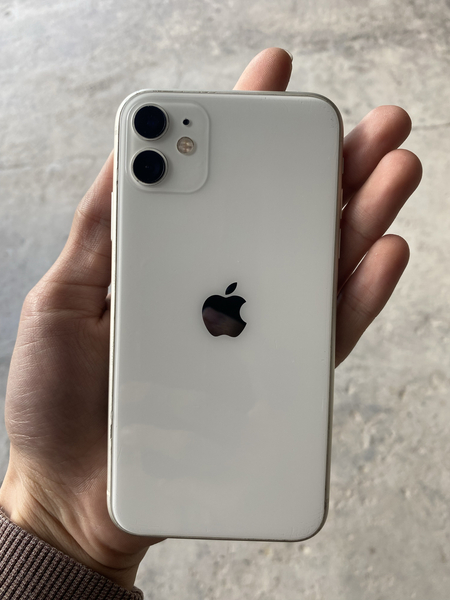 Iphone 11 128GB Bataerka 77%
