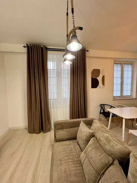 Аренда дуплекс квартиры в Новостройке ЖК Гринвич ID:DM51
800 у.е.